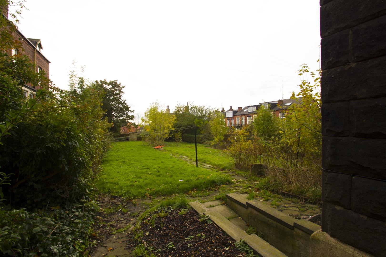 6 bed student house to rent on Victoria Road, Leeds, LS6 1DR | StuRents