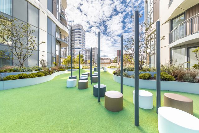 Student studio flat to rent on Oculus House, London, IG11 8SR | StuRents