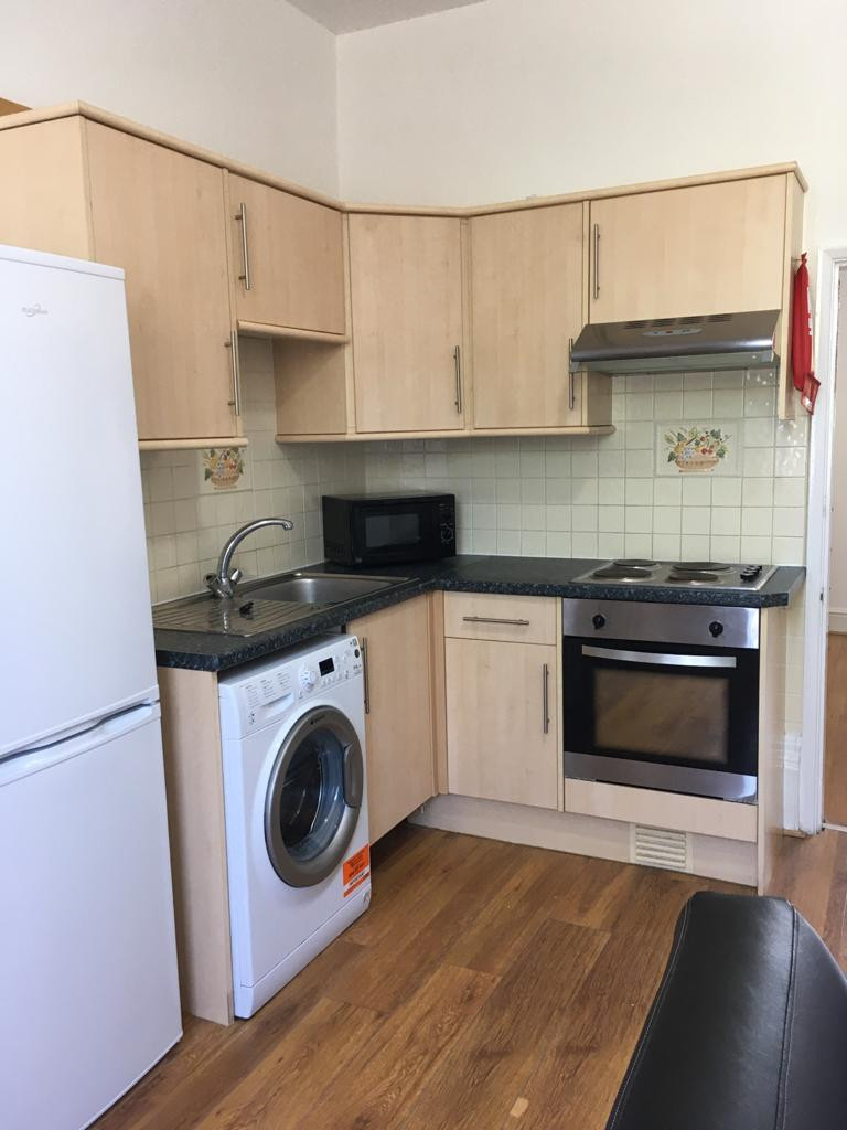 1 bed student house to rent on Ash Grove, Hull, HU5 1LT | StuRents