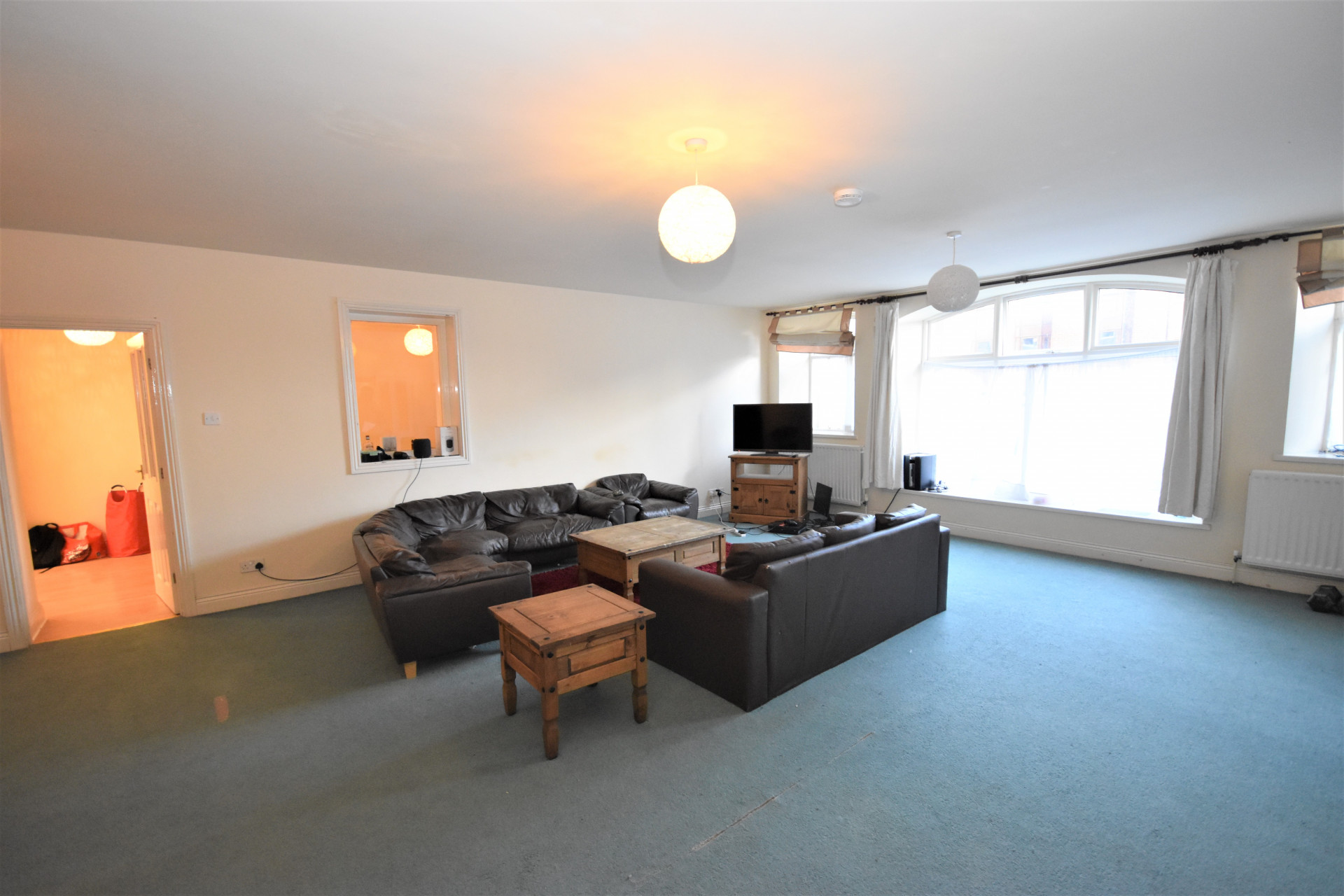 6 bed student house to rent on St. Margarets Garth, Durham, DH1 4DS ...