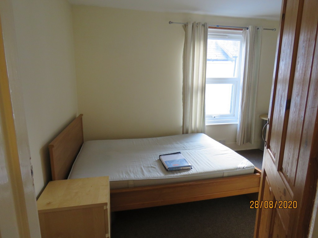 3 bed student house to rent on 25 Regent Square, Exeter, EX1 2RL | StuRents