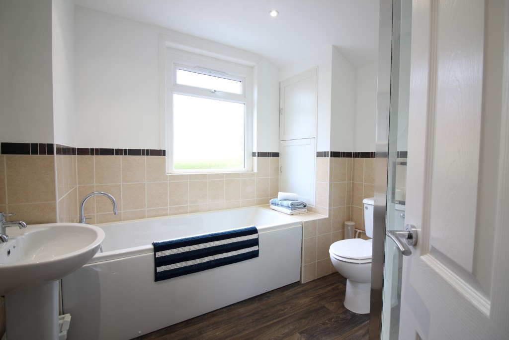 3 bed student house to rent on 82 Hoopern Street, Exeter, EX4 4LY ...