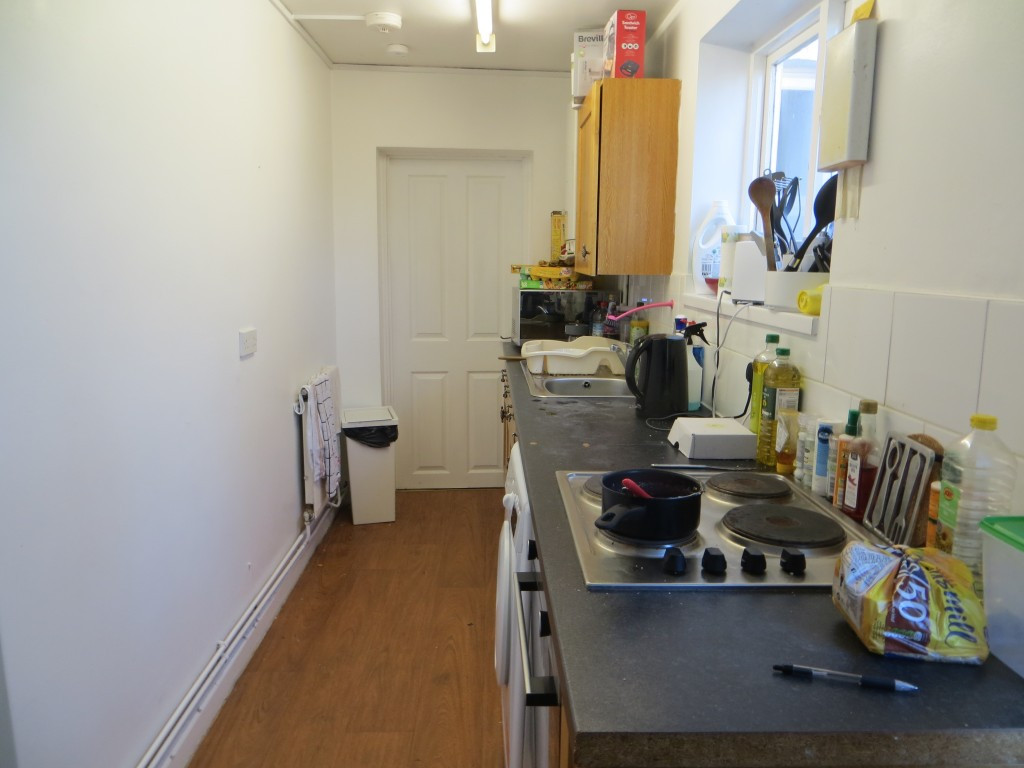 4 bed student house to rent on 40 Well Street, Exeter, EX4 6QQ | StuRents
