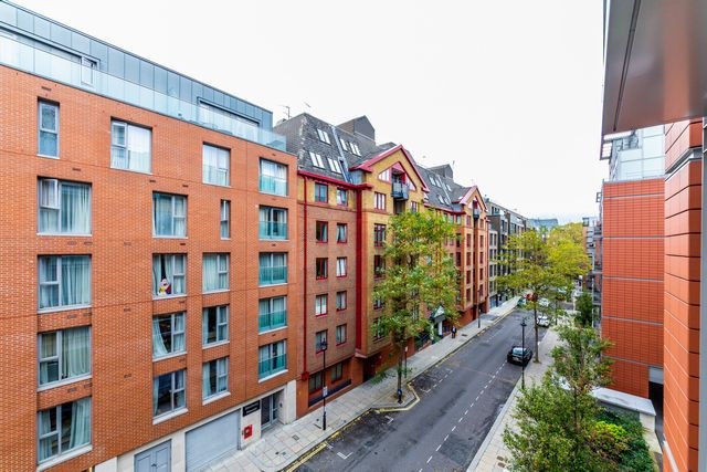 2 bed student house to rent on Asquith House, London, SW1P 2AR | StuRents