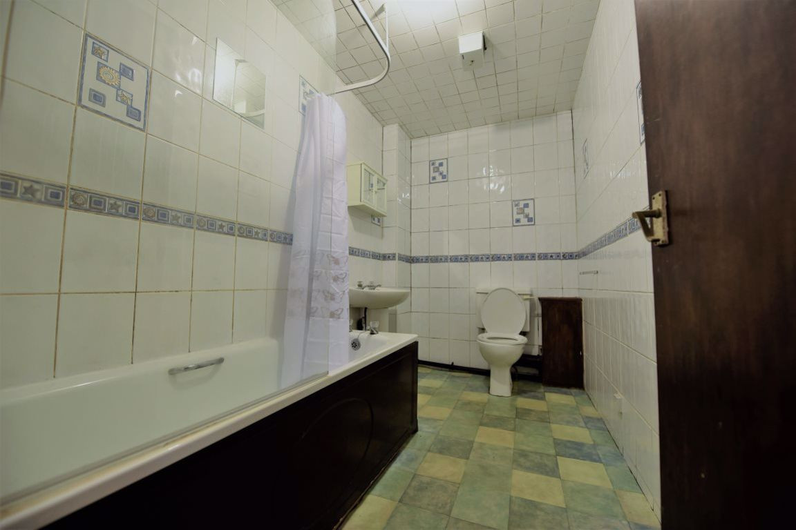 4 bed student house to rent on Otley Road, Leeds, LS6 3PX | StuRents