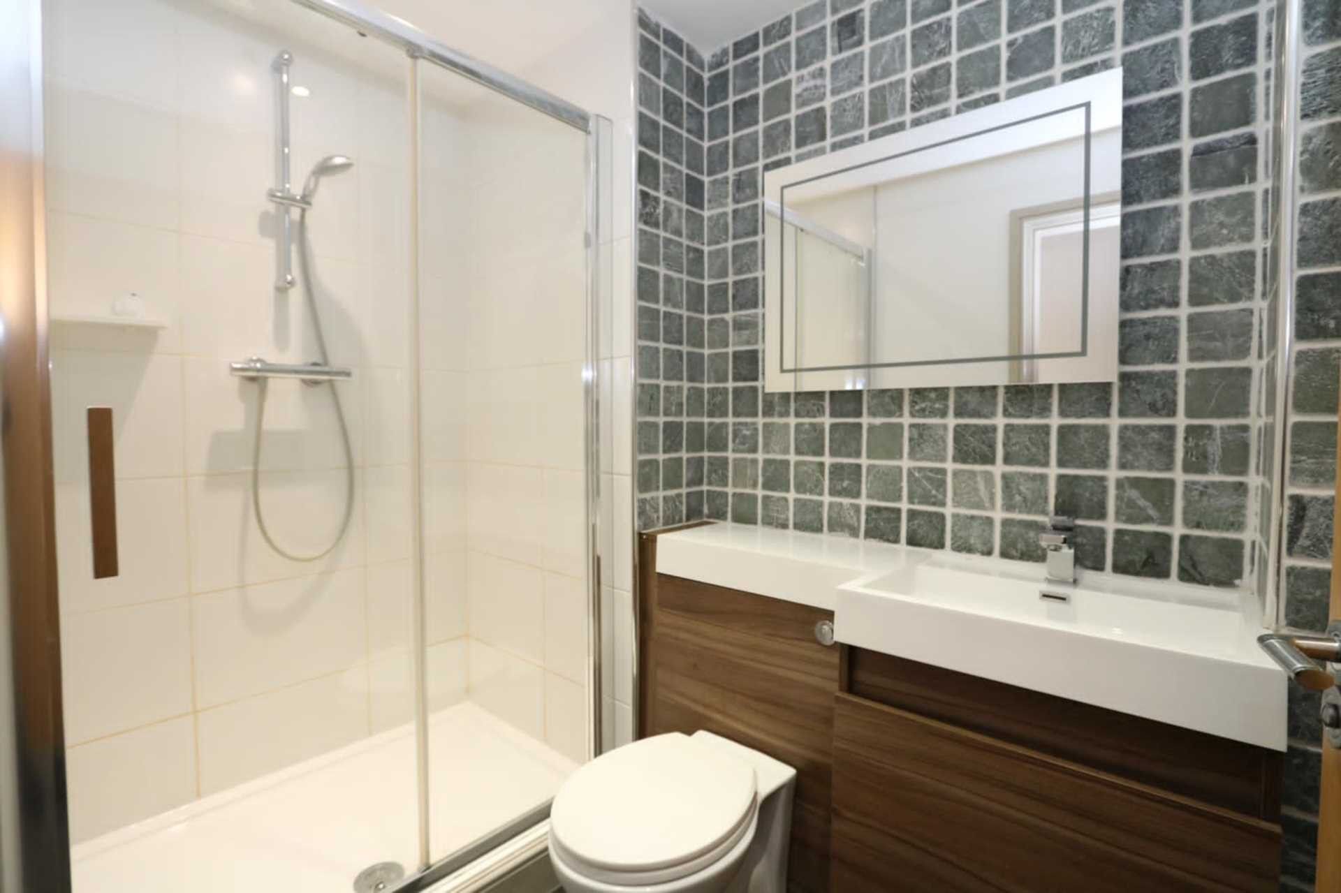 Student studio flat to rent on Gulson Road, Coventry, CV1 2HY | StuRents