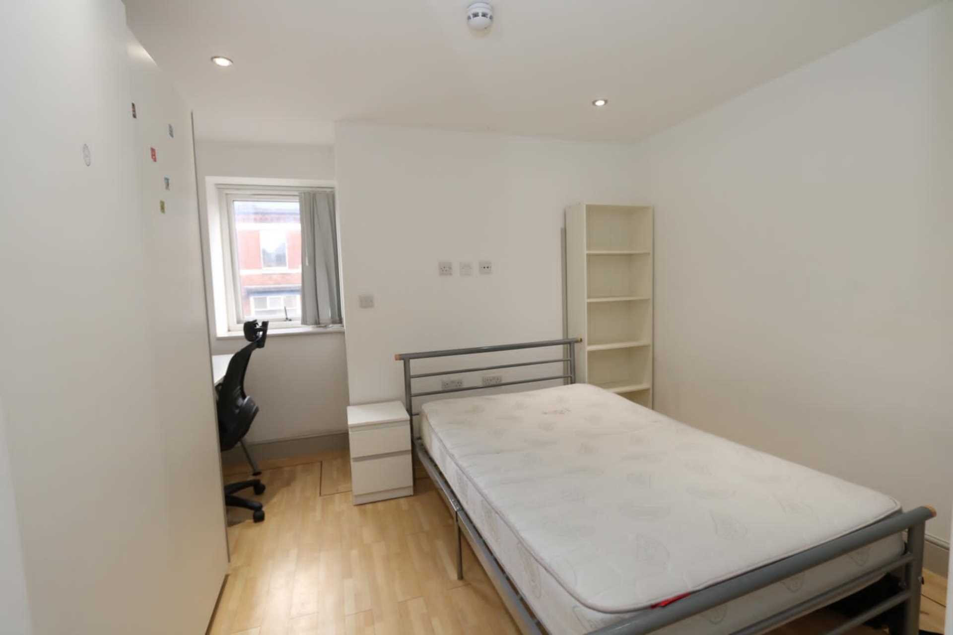 Student studio flat to rent on Gulson Road, Coventry, CV1 2HY | StuRents