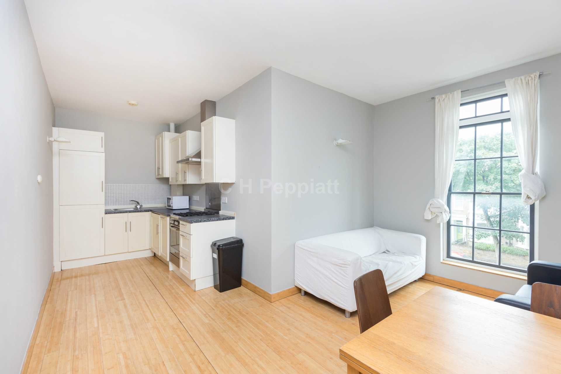 2 bed student house to rent on Hanley Road, London, N4 3DU | StuRents