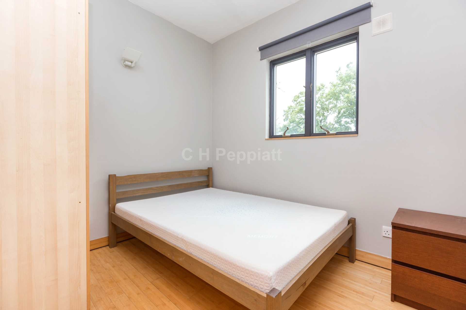 2 bed student house to rent on Hanley Road, London, N4 3DU | StuRents