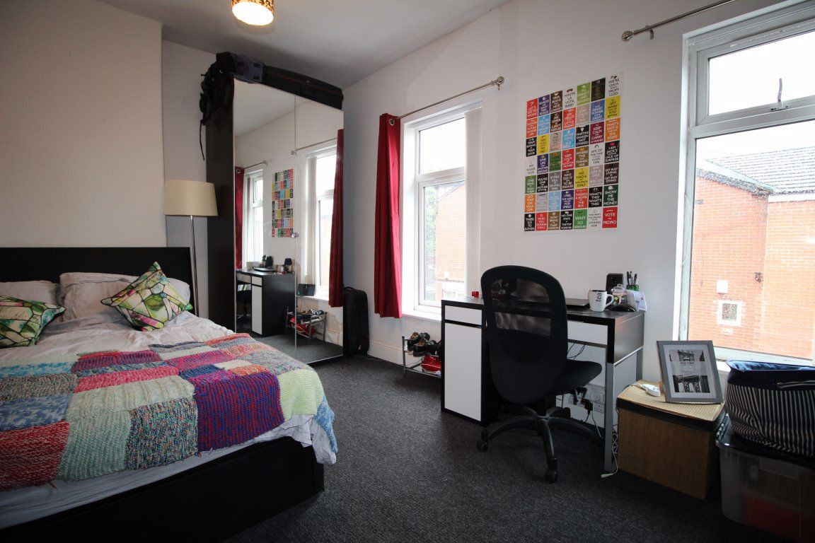 3 bed student house to rent on Stanley Avenue, Manchester, M14 5HB ...