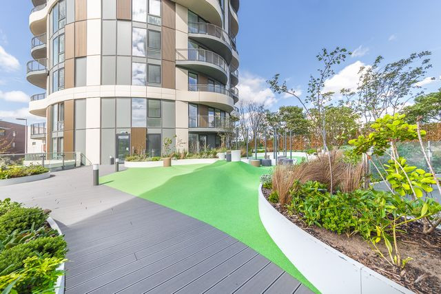 Student studio flat to rent on Oculus House, London, IG11 8SX | StuRents