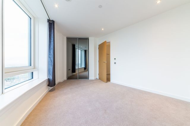 Student studio flat to rent on Oculus House, London, IG11 8SX | StuRents