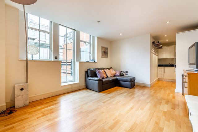 2 bed student house to rent on Romney House, London, SW1P 3DS | StuRents