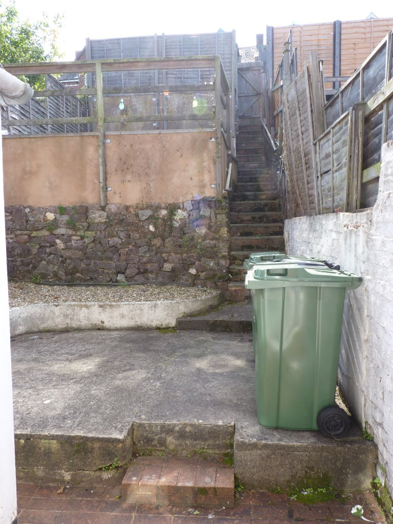 6 bed student house to rent on 15 Well Street, Exeter, EX4 6QR | StuRents