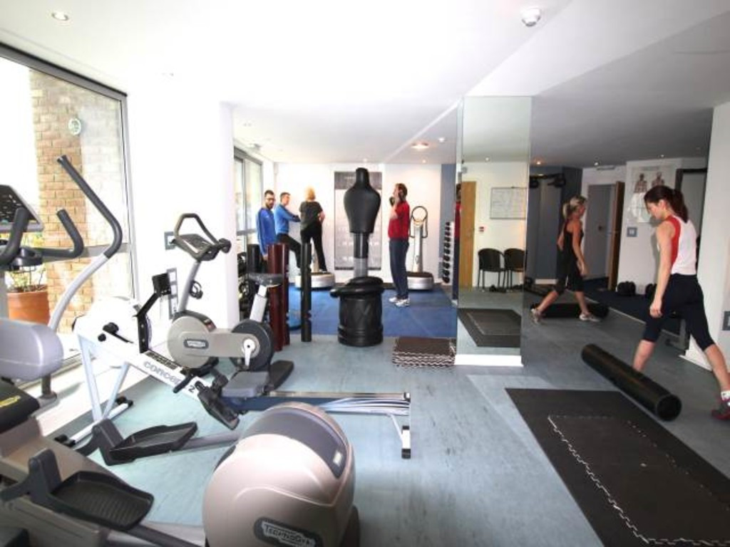 Student studio flat to rent on Waterside Way, Nottingham, NG2 4RE ...