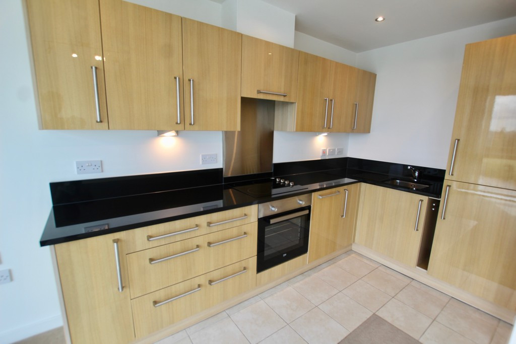 Student studio flat to rent on Waterside Way, Nottingham, NG2 4RE ...