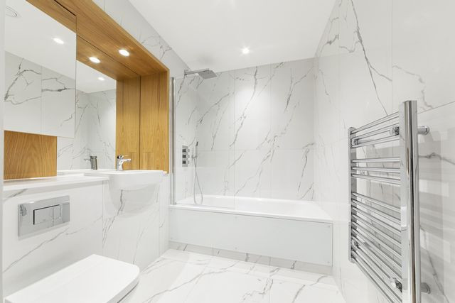 2 bed student house to rent on Orton House, London, SW17 0BW | StuRents