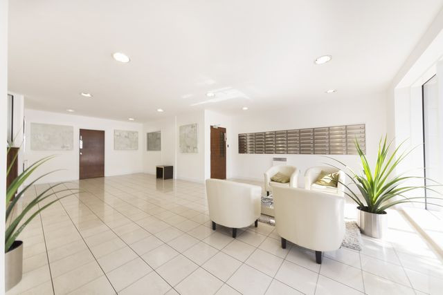 2 bed student house to rent on Adriatic Apartments, London, E16 1BS ...