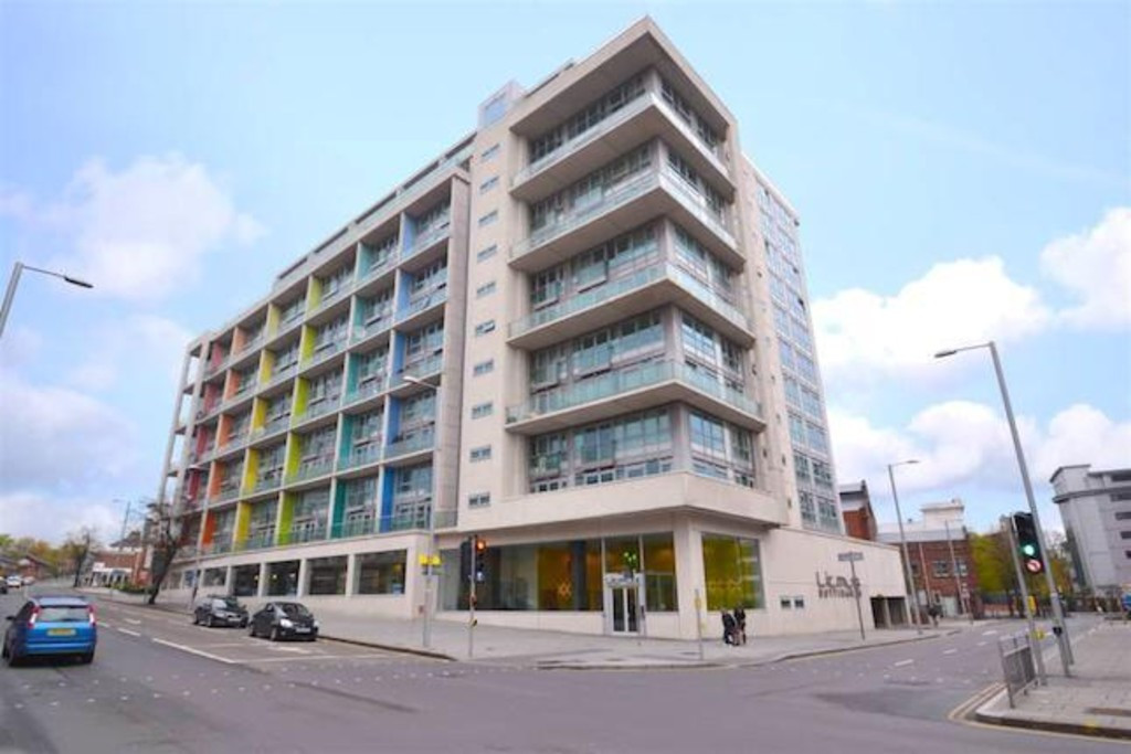 2 bed student house to rent on Litmus Building, Nottingham, NG1 3NT ...