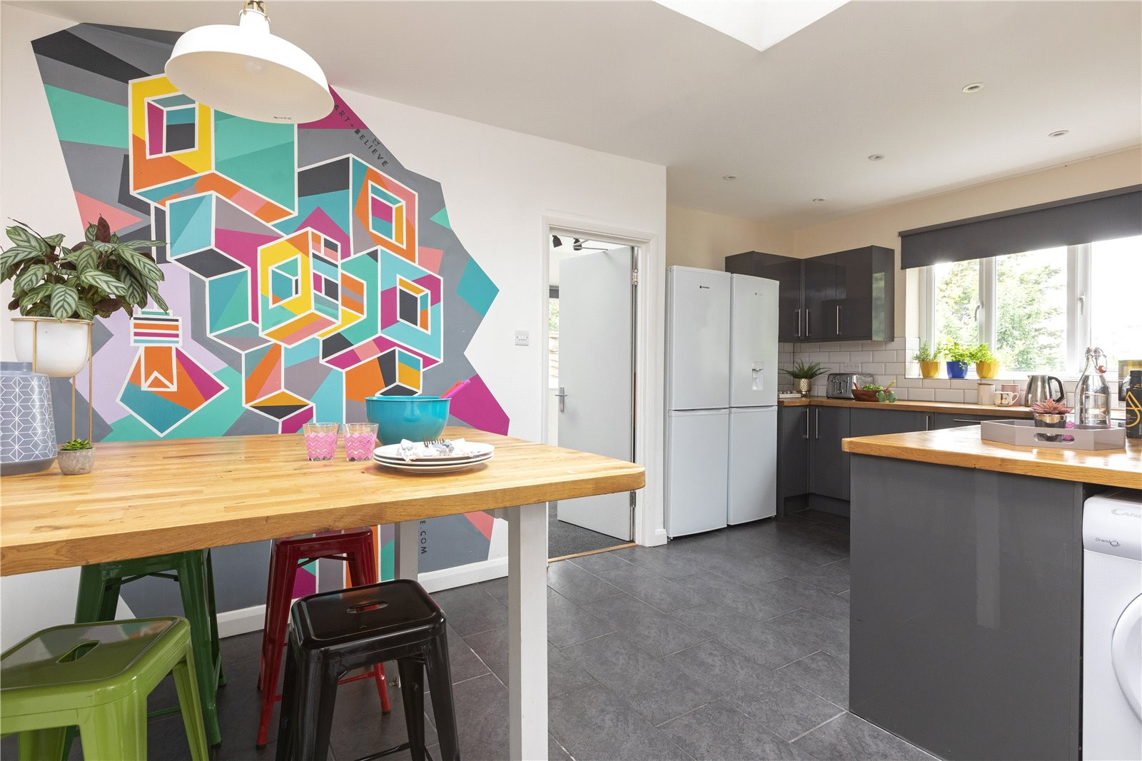 6 bed student house to rent on Selham Close, Brighton, BN1 9EH | StuRents