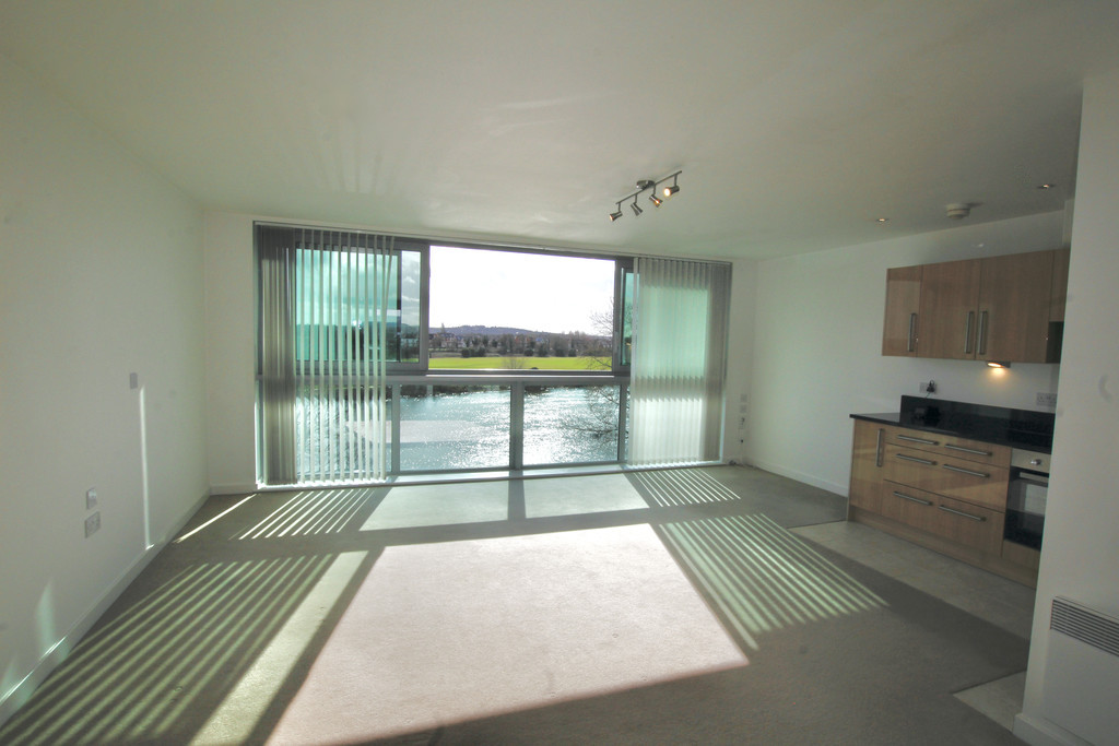 Student studio flat to rent on Waterside Way, Nottingham, NG2 4RE ...