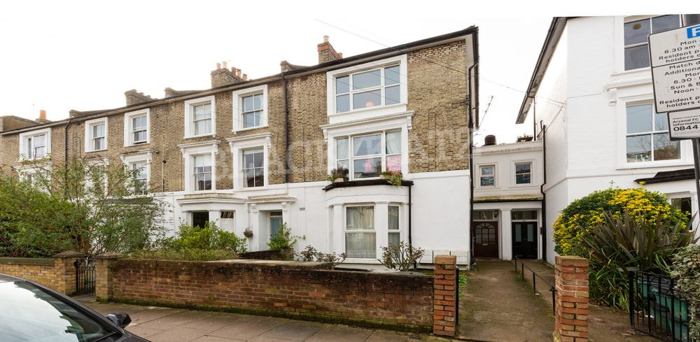 Student studio flat to rent on Regina Road, London, N4 3PT | StuRents