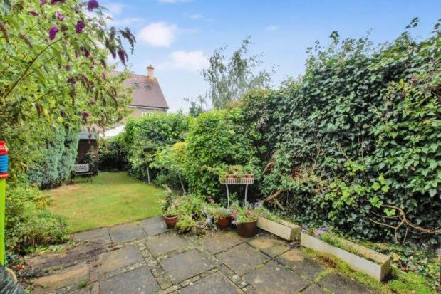 4 bed student house to rent on Woking Road, Guildford, Guildford, GU1 ...