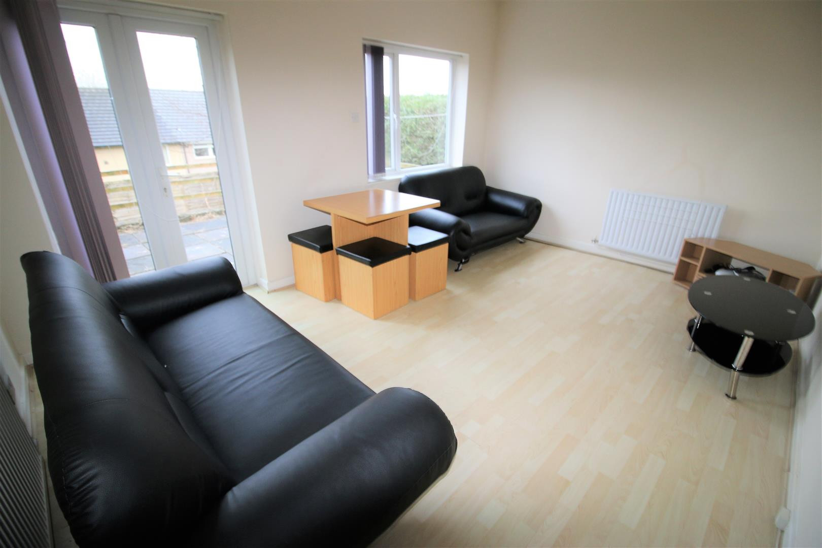 4 bed student house to rent on Slaidburn Drive, Lancaster, LA1 4QX ...