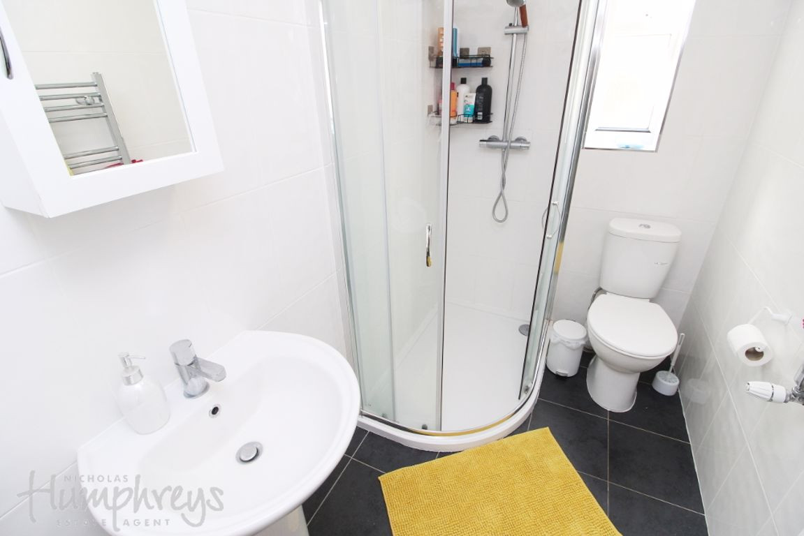 4 bed student house to rent on Addington Road, Reading, RG1 5PX | StuRents
