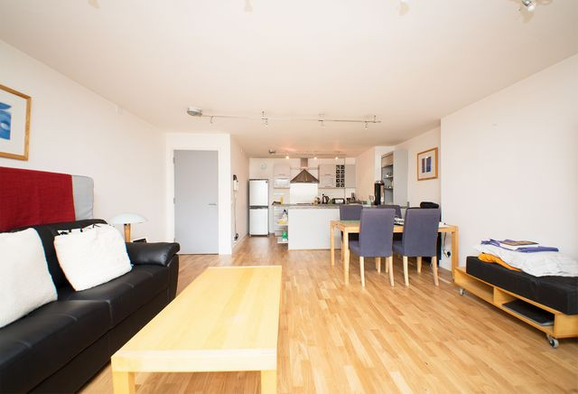1 bed student house to rent on Butlers & Colonial Wharf, London, SE1 ...