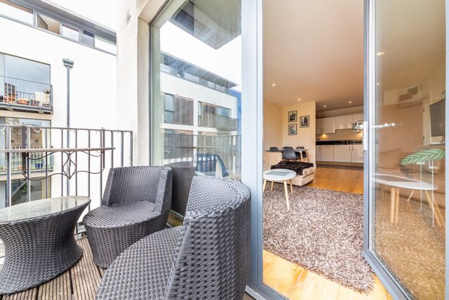 2 bed student house to rent on Vesta Court, London, SE1 3BP | StuRents