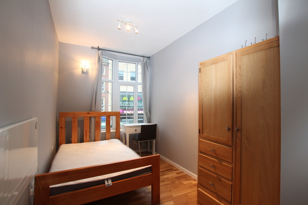 Student studio flat to rent on Long Row, Nottingham, NG1 6JE | StuRents