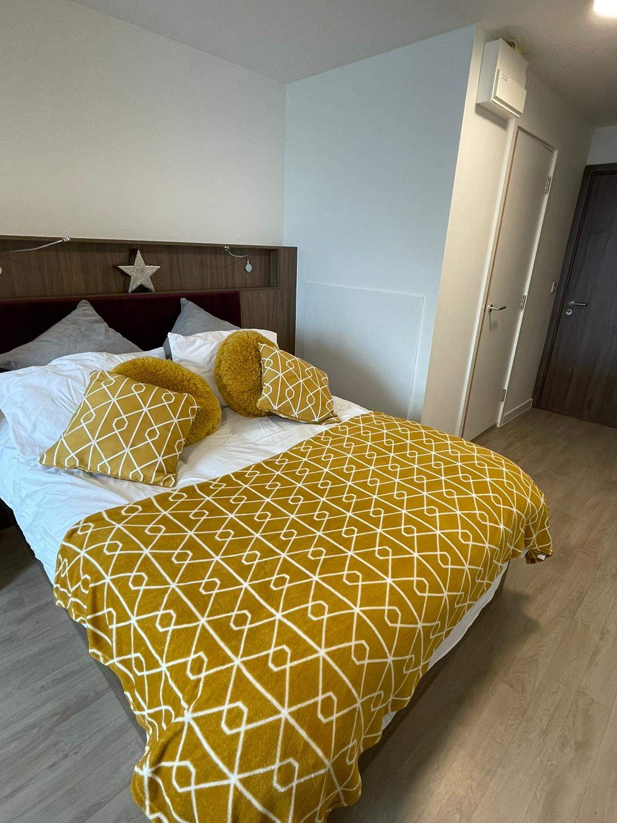 Deluxe En Suite Student 1 Bed Flat To Rent On Prince Edwin Street Deluxe En Suite Student 1 Bed Flat To Rent On Prince Edwin Street