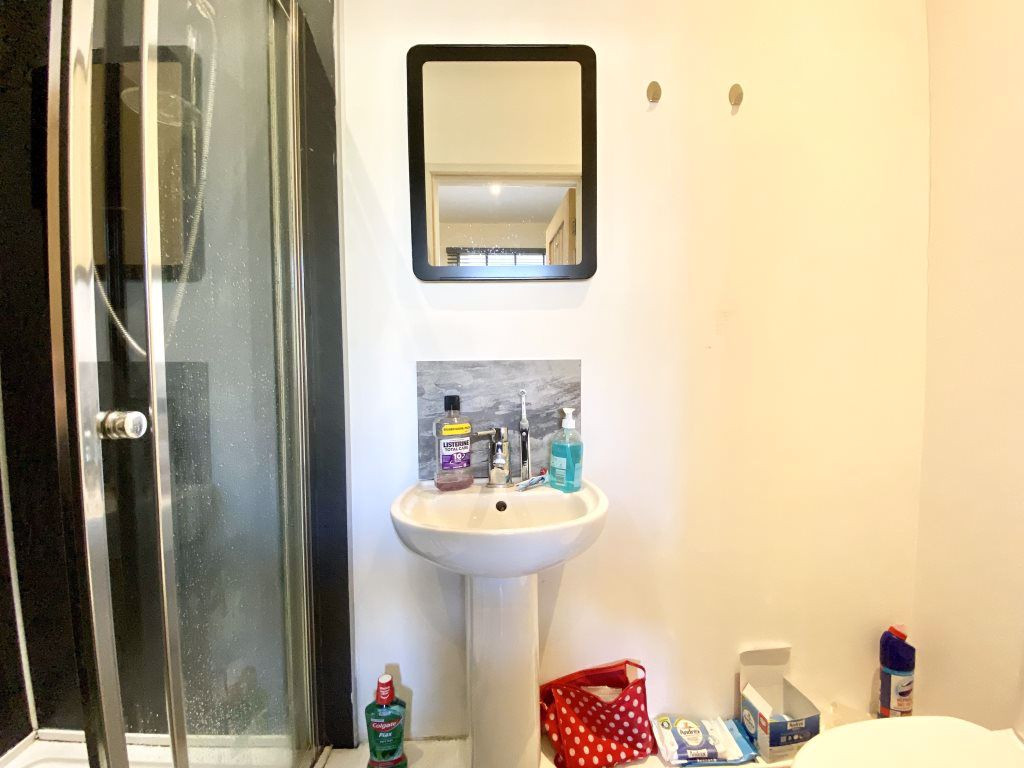 7 bed student house to rent on Gordon Road, Cardiff, CF24 3AJ | StuRents