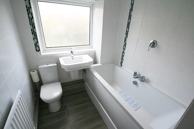 2 bed student house to rent on Milton Square, Gateshead, NE8 3HW | StuRents