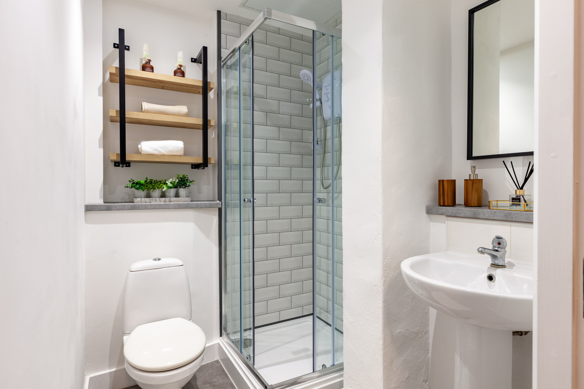 Premium Plus Studio student flat to rent on Springfield Mount, Leeds ...