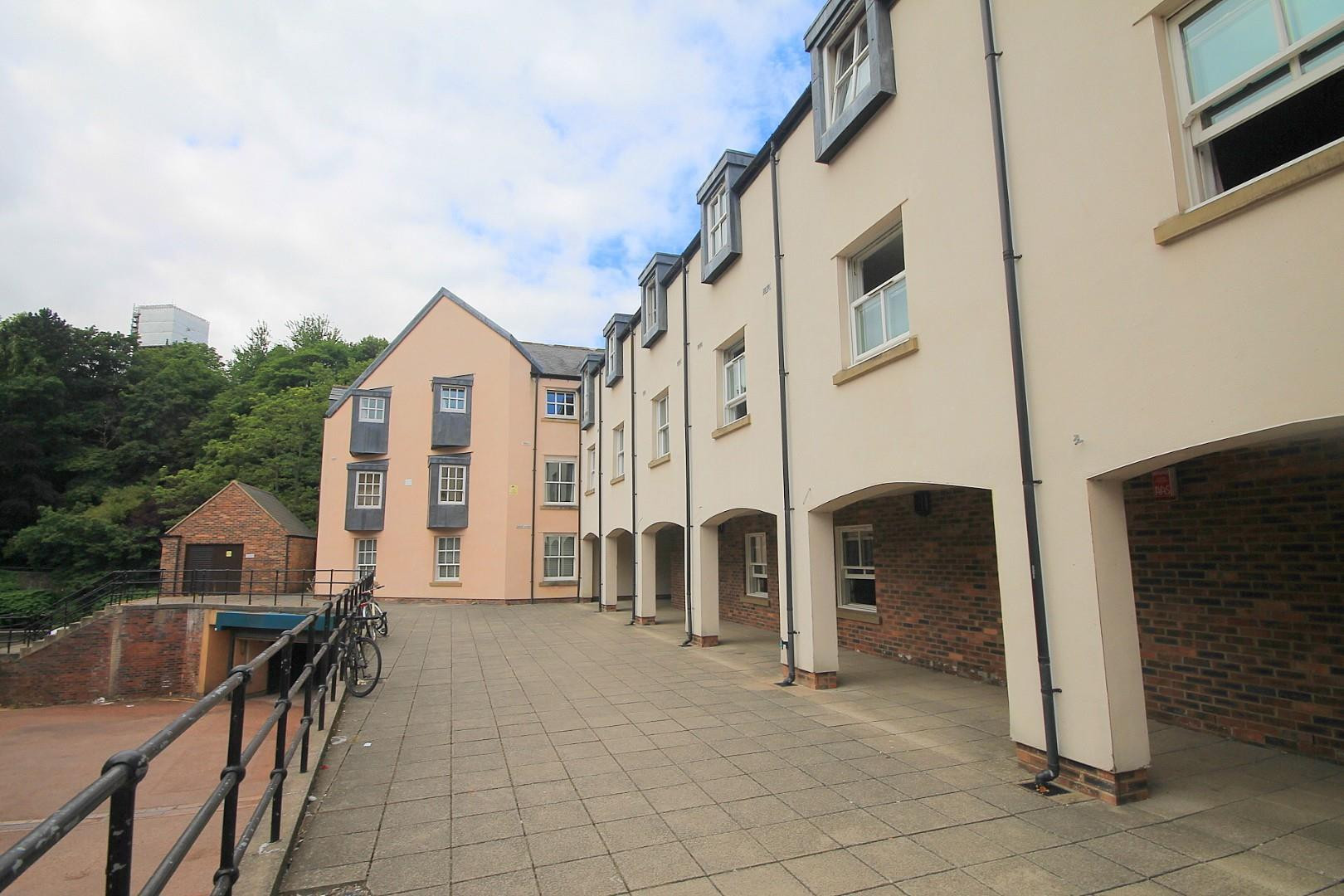 2 bed student house to rent on St Andrews Court, Durham, DH1 3AH | StuRents