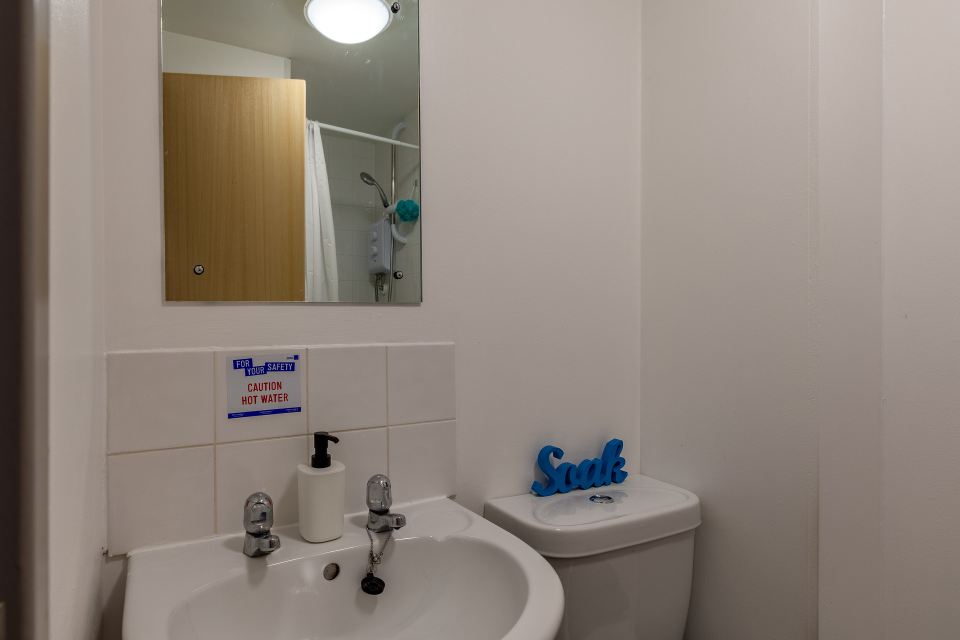 Classic Studio student flat to rent on Lineker Road, Leicester, LE2 7FZ ...