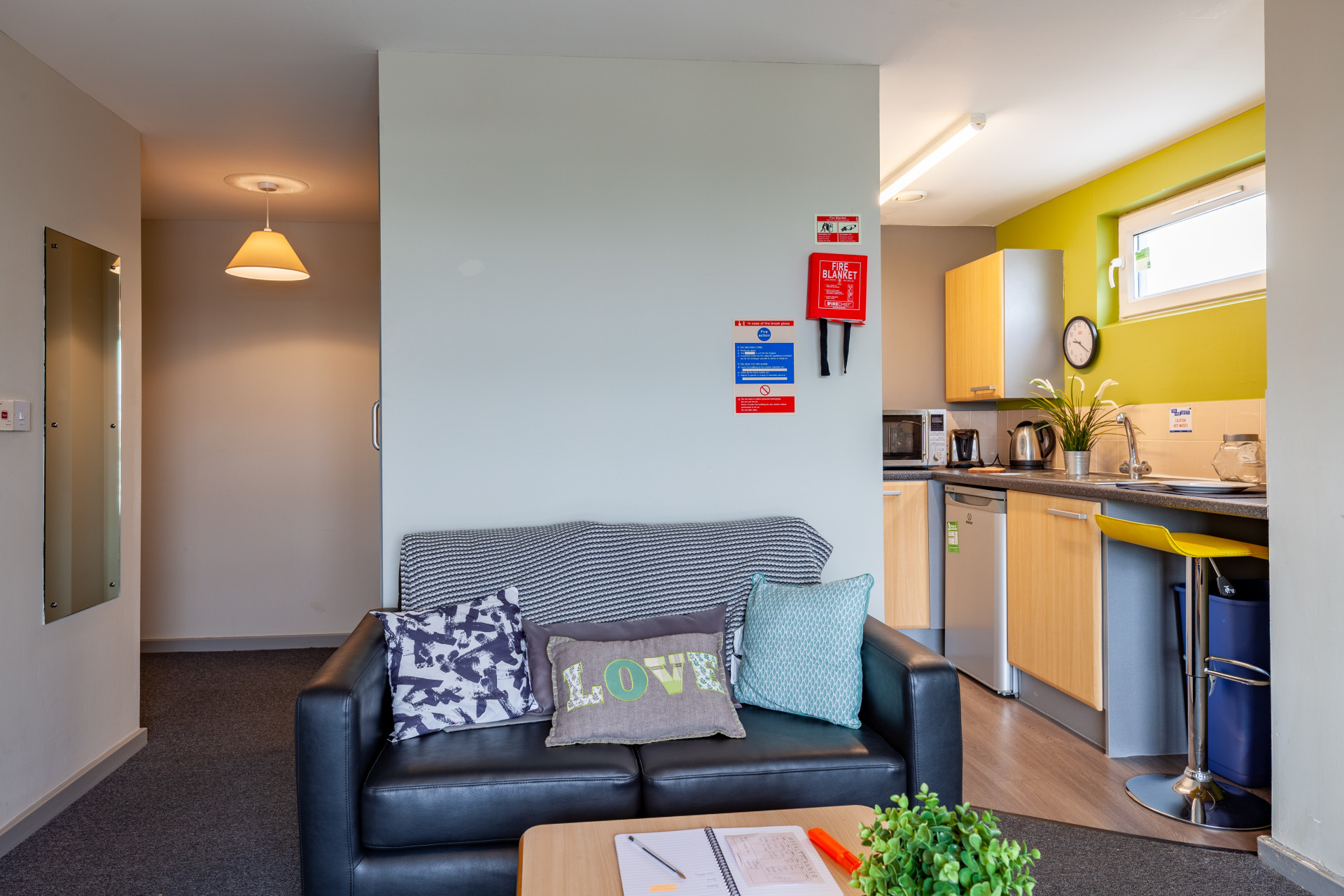 Classic Studio student flat to rent on Lineker Road, Leicester, LE2 7FZ ...