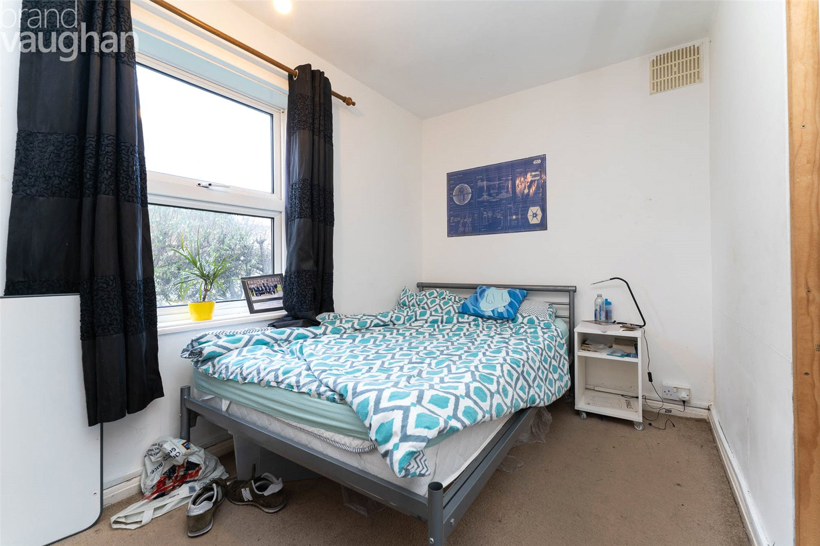 3 bed student house to rent on The Highway, Brighton, BN2 4GD | StuRents