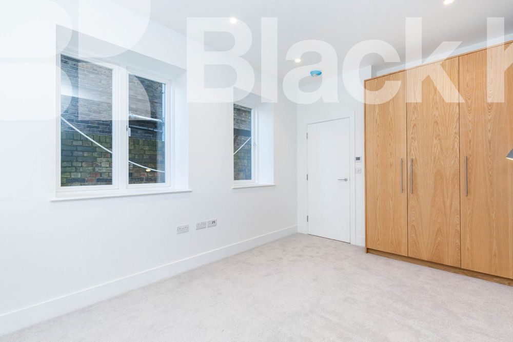 3 bed student house to rent on Hilldrop Road, London, N7 0JE | StuRents
