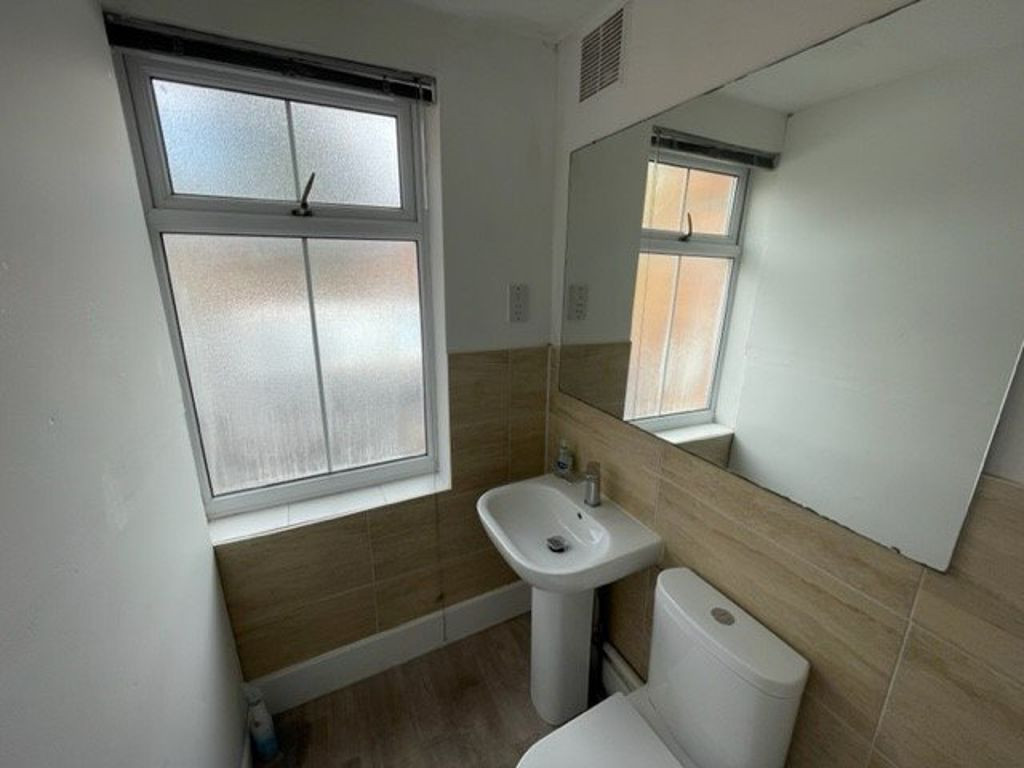 4 bed student house to rent on Hartopp Road, Leicester, LE2 1WF | StuRents