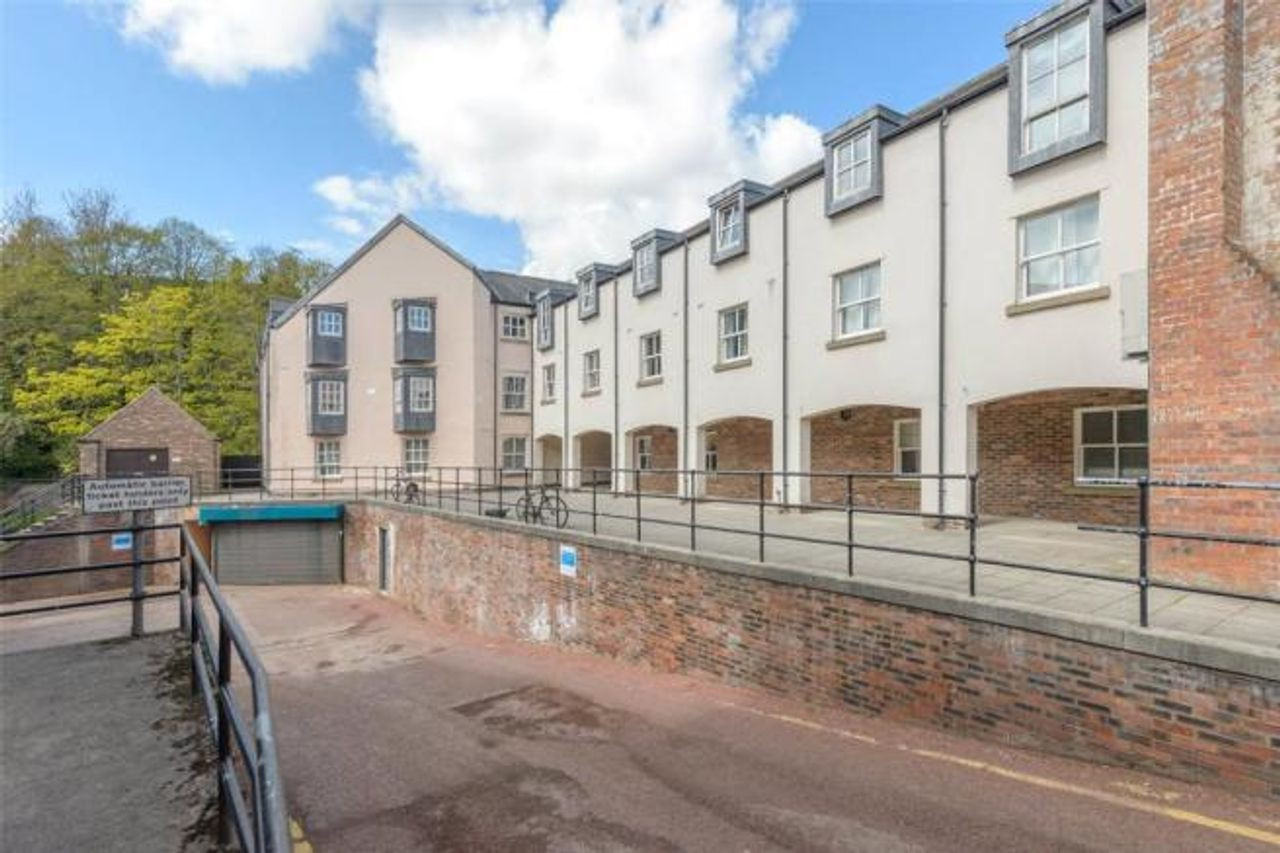 2 bed student house to rent on New Elvet, Durham, DH1 3AH | StuRents