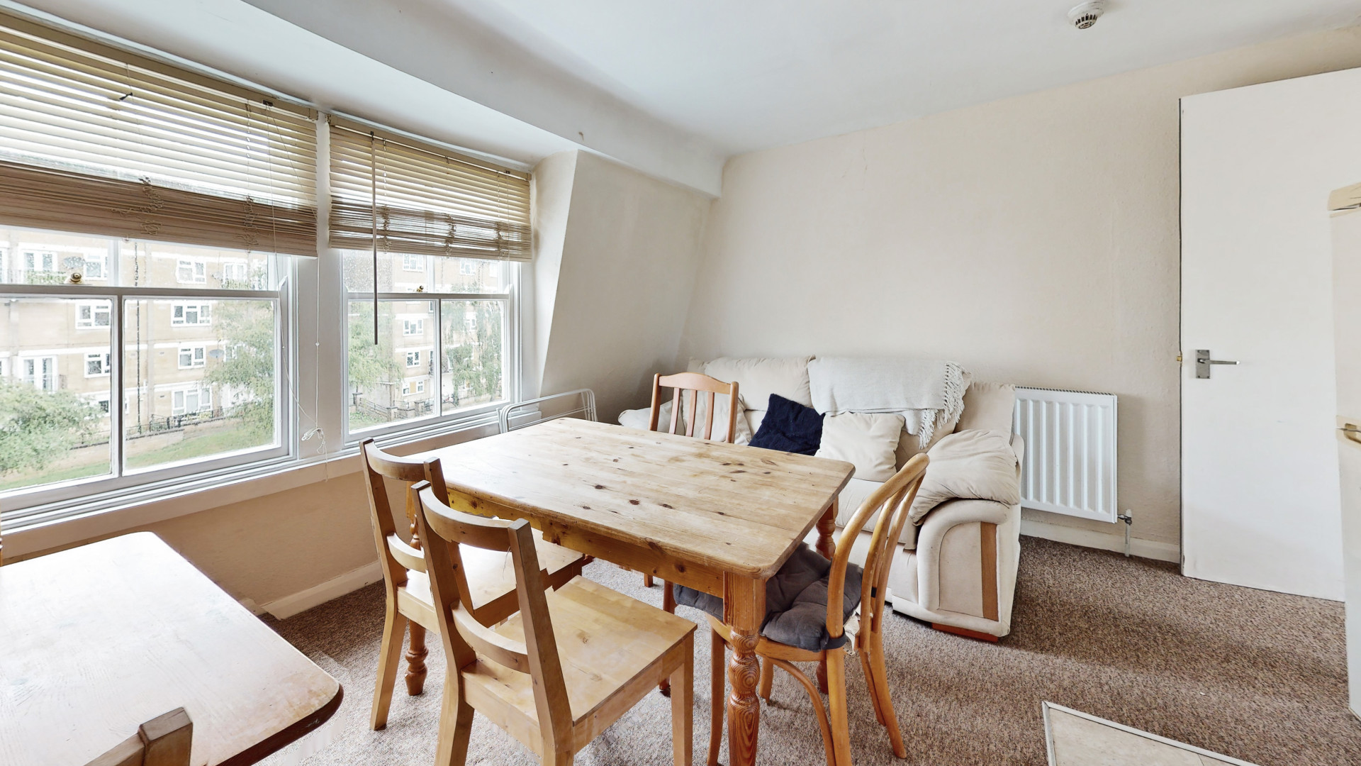 4 bed student house to rent on Walcot Buildings, Bath, BA1 6AD | StuRents