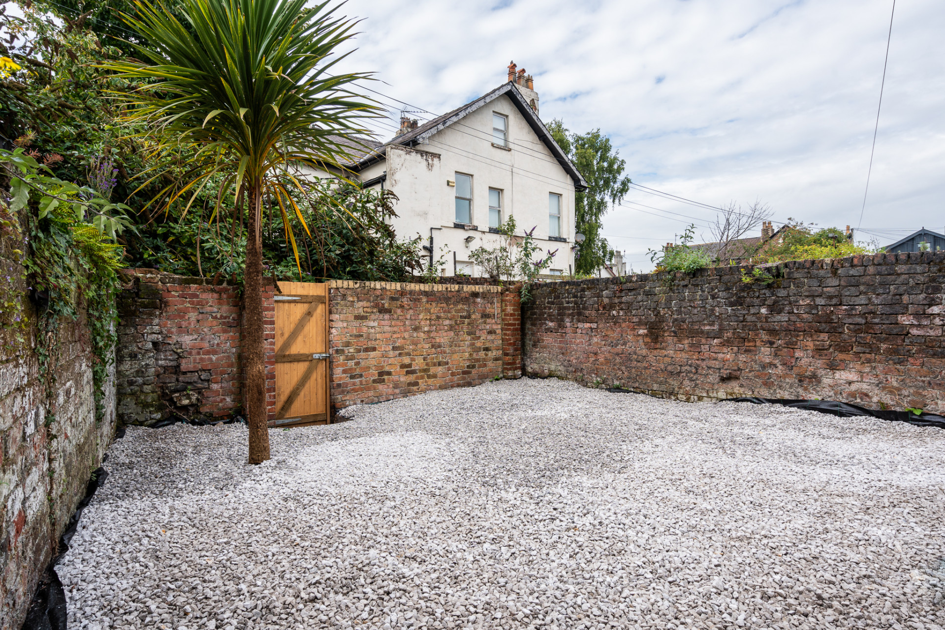 6 bed student house to rent on Gainsborough Road, Liverpool, L15 3HU ...