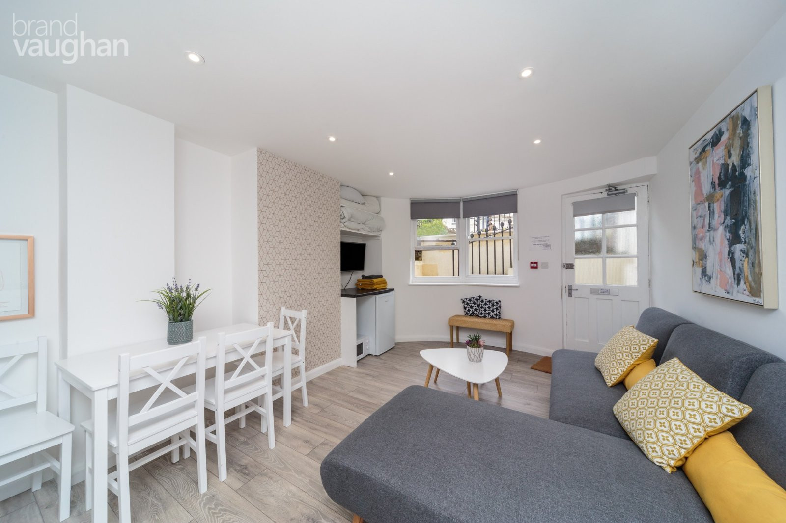 2 bed student house to rent on St James Street, Brighton, BN2 1PJ | StuRents