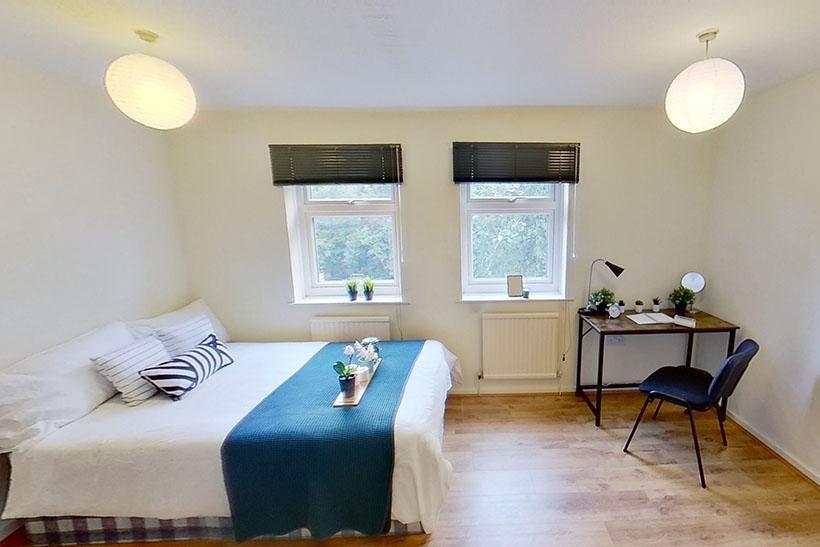 3 bed student house to rent on 64 Dryden Street, Nottingham, NG1 4EY ...