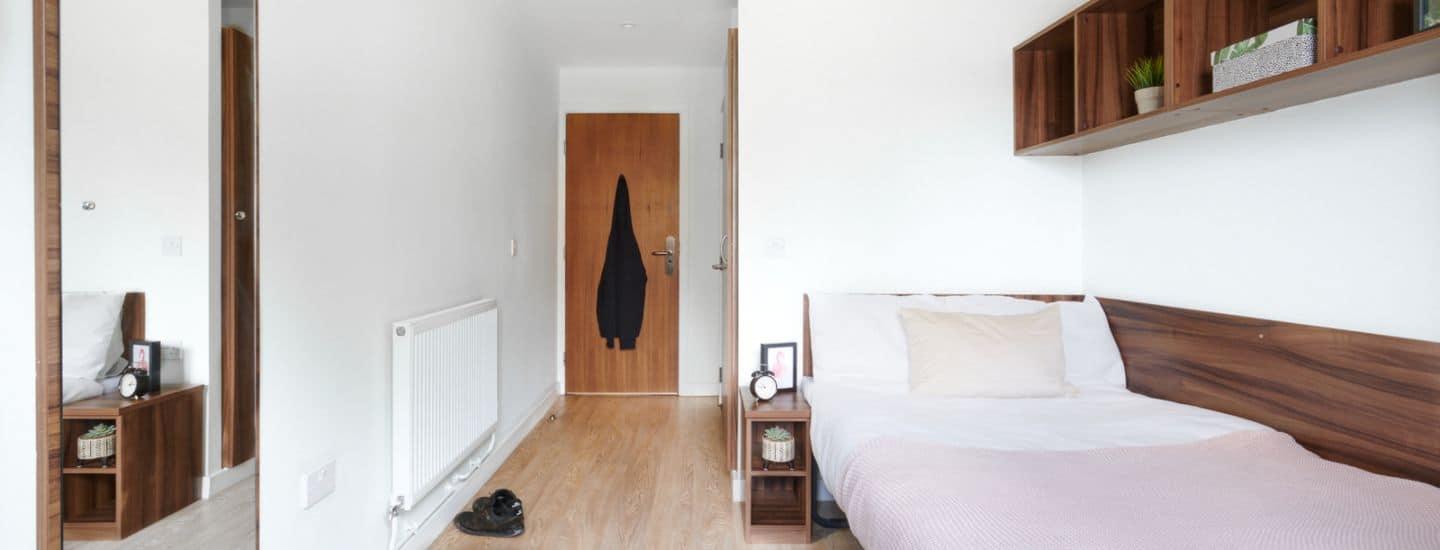 Classic Ensuite student 6 bed flat to rent on Western Way, Exeter, EX1 ...