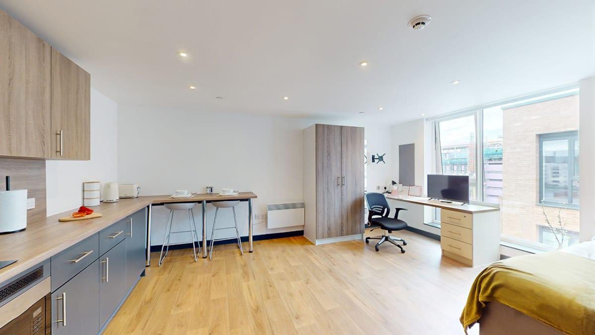 Penthouse Deluxe Studio student flat to rent on Devon Street, Liverpool ...