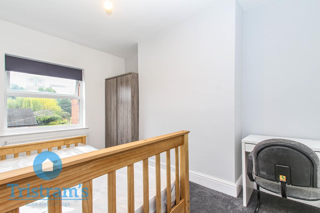 6 bed student house to rent on Portland Road, Nottingham, NG7 4GP ...